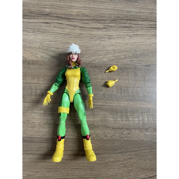 ML Marvel Legends Rogue (X-Men : Age of Apocalypse Wave - Colossus BAF ...