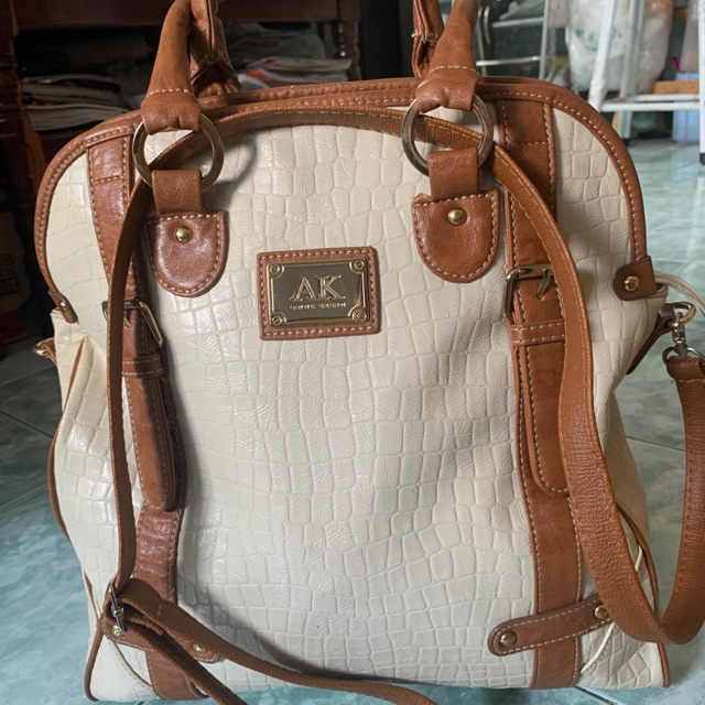 กระเป๋าถือและสะพายได้ AK Anne Klein | Shopee Thailand