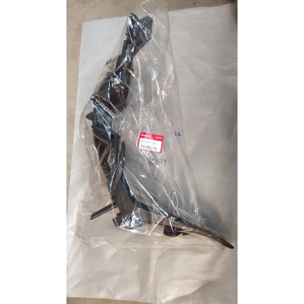 บังโคลนหลัง สำหรับรุ่น WAVE125T,C,R อะไหล่แท้ HONDA 80100-KPH-700 ...