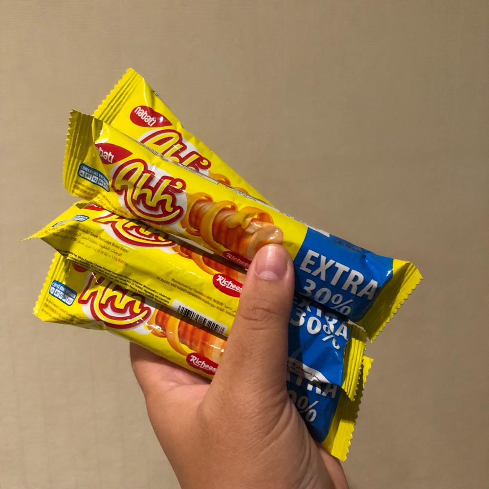 ขนมข้าวโพดเคลือบ Ahh มี 2 รสชาติ 140g. | Shopee Thailand