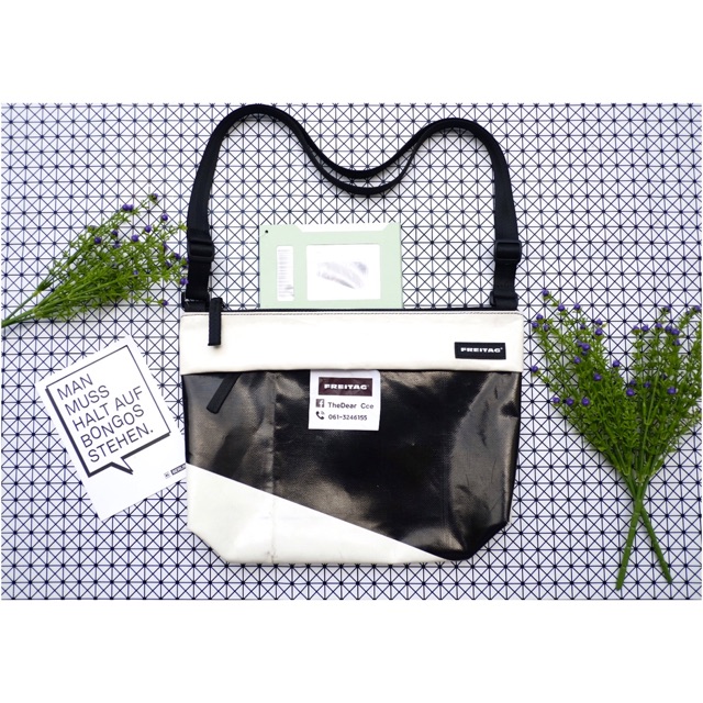 Freitag F553 Lou ใหม่แทคห้อย ผ้าขาวสกรีนดำ Shopee Thailand