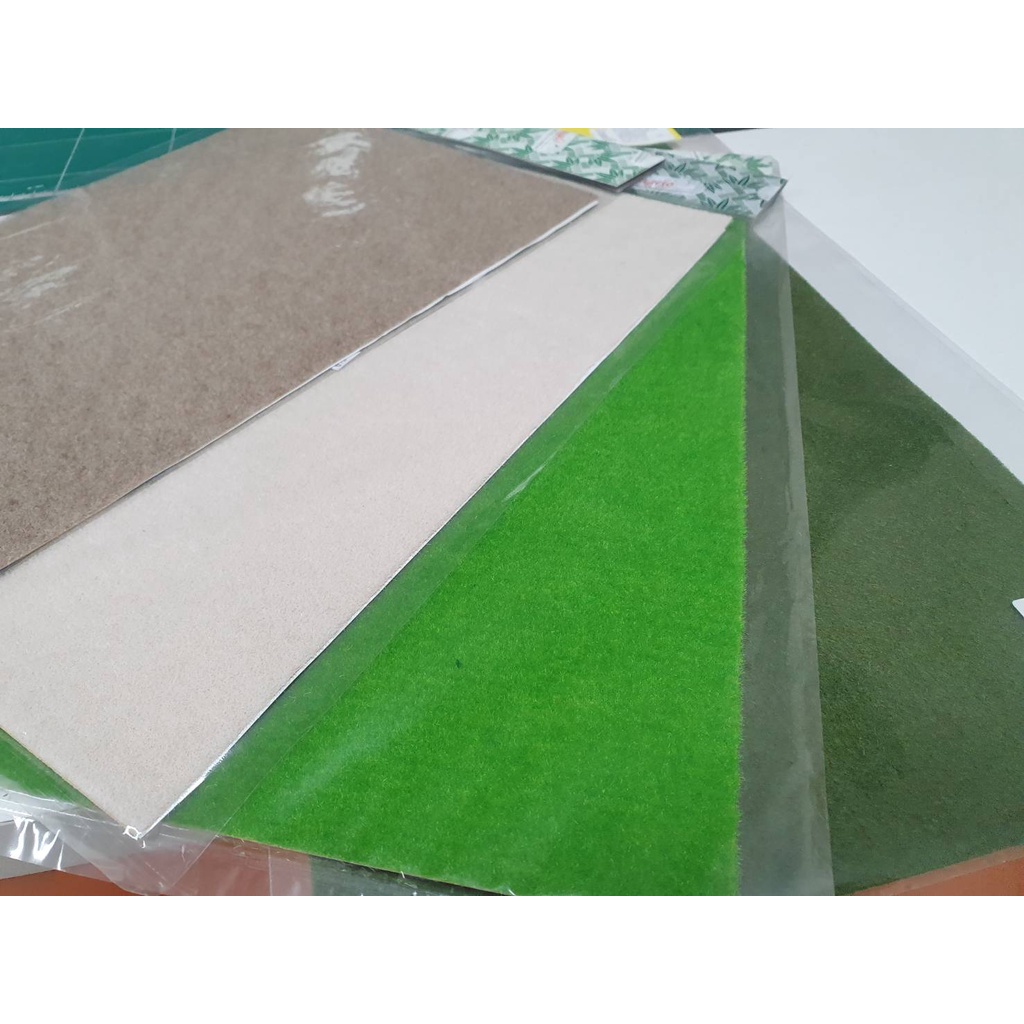 สติ๊กเกอร์หญ้าเทียมแบบแผ่นสำหรับทำโมเดล A4 กาวในตัว Artificial grass ...