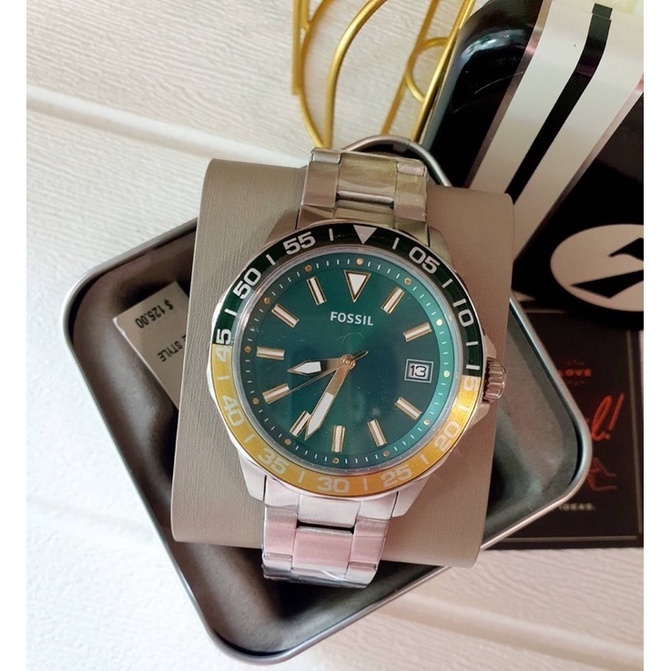 สวยมากก คล้าย Rolex หน้าเขียว นะคะ Fossil Bannon Three-Hand Date ...