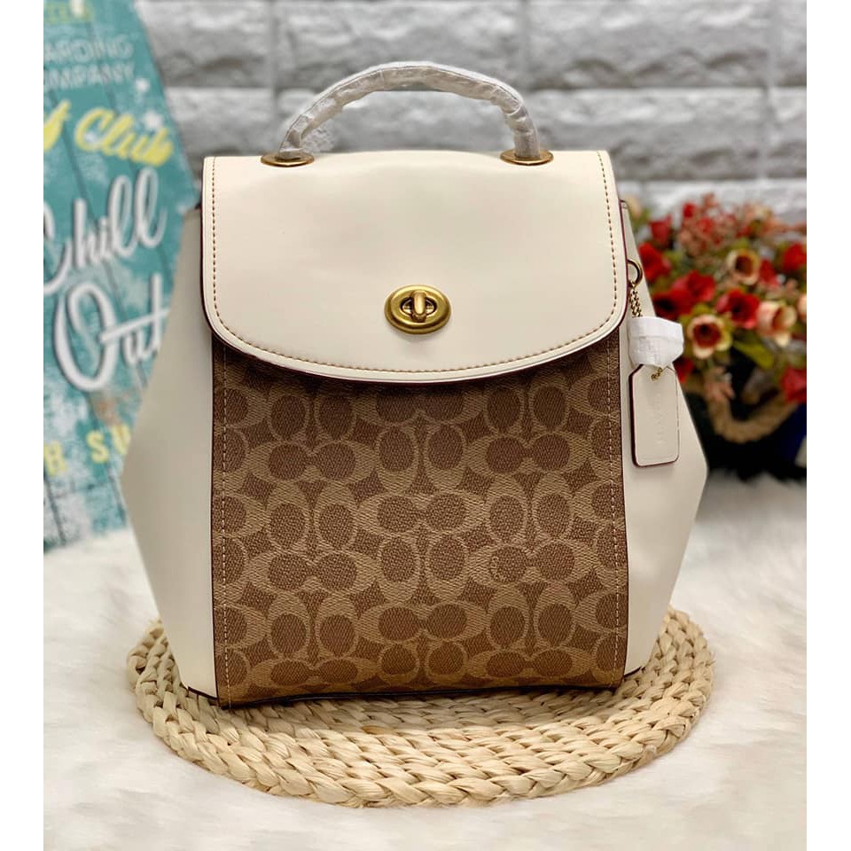 COACH PARKER CONVERTIBLE BACKPACK IN SIGNATURE (Outlet) | Shopee Thailand