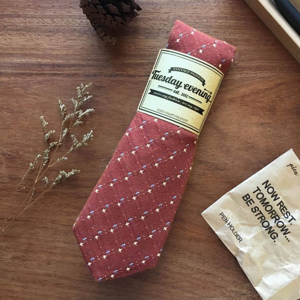 เนคสีแดงลายกากบาท Neck tie Red Dot Cross เน็คไท/ เนกไท/ เน็กไท/ Necktie ...