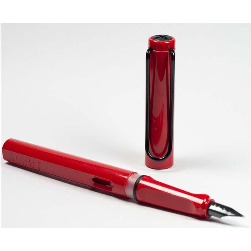 Lamy Safari red with black clip old edition (ปากกาลามี่ ด้ามสีแดงคลิปสี ...