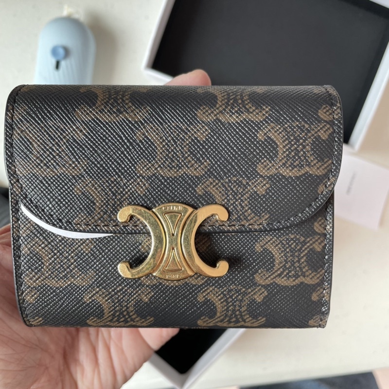 ถูกที่สุด ของแท้ 100% SMALL FLAP WALLET TRIOMPHE IN TRIOMPHE CANVAS ...