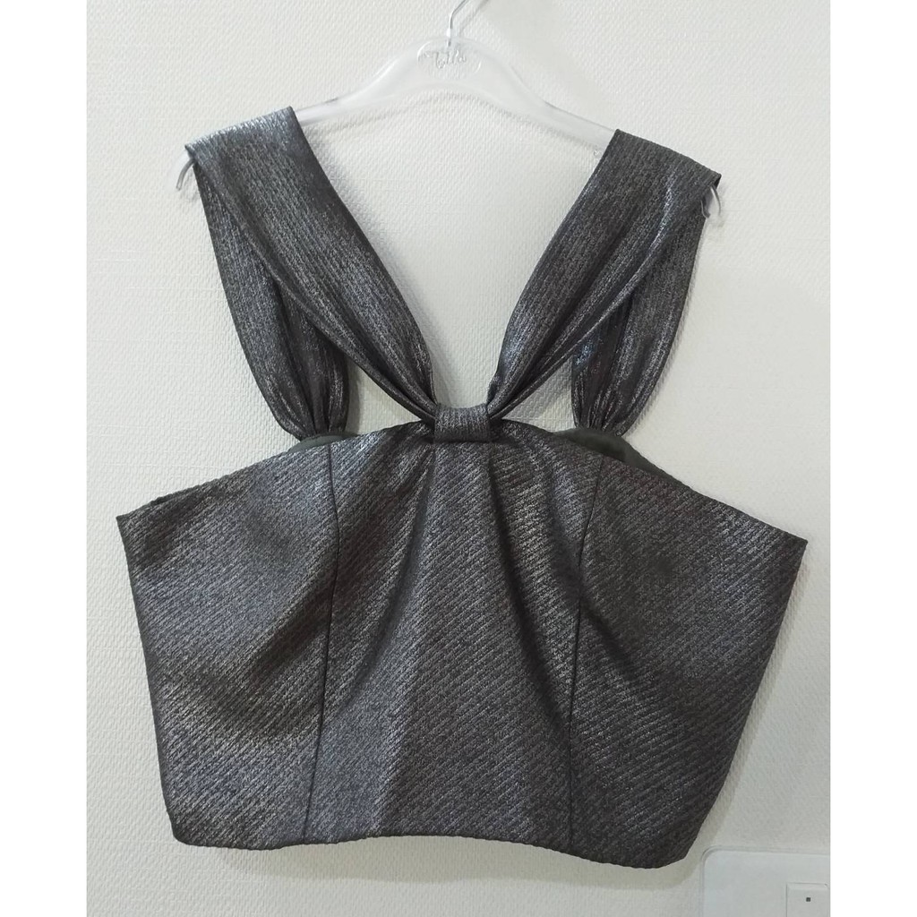 Narit นาริท เสื้อครอป Size L สายเดี่ยว narit อกกว้าง 34 นิ้ว มือ2 สภาพใหม่มาก | Shopee Thailand