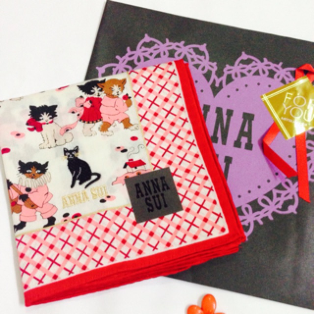 ผ้าเช็ดหน้า ANNA SUI - Cat | Shopee Thailand