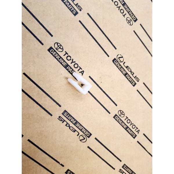 พลาสติก กันกระแทก ขาคลัช Toyota Vigo Fortuner ของแท้ | Shopee Thailand