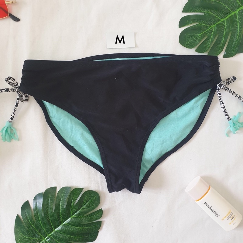 ชุดว่ายน้ำ บิกินี่ วันพีช ทูพีชท่อนล่าง มือสอง S M L Xl Shopee Thailand