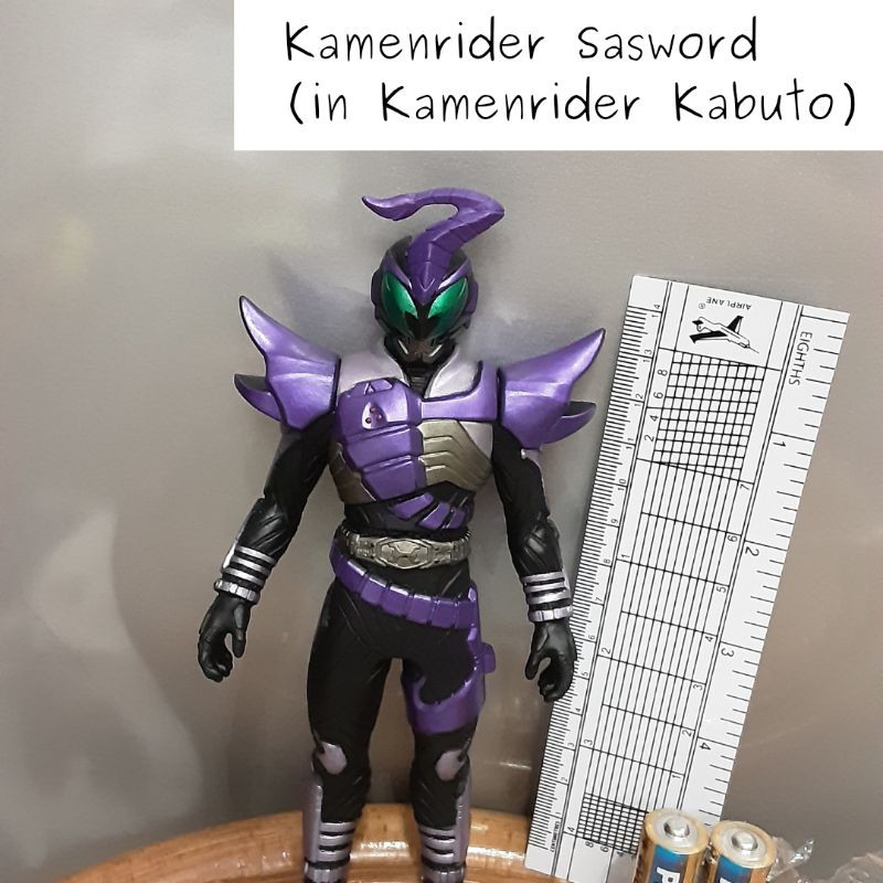 Kamenrider Sasword (ในเรื่อง มาสค์ไรเดอร์ คาบูโตะ Kabuto) Bandai 2005 China งานสะสม มือสอง ...