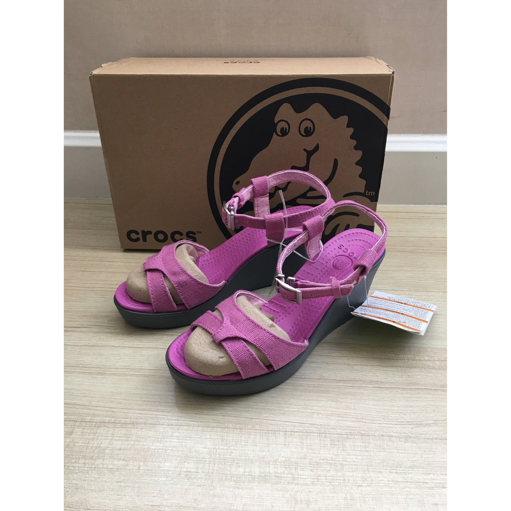 รองเท้า Crocs Leigh Sandal (Wide Orchid Charcoal) สินค้าใหม่ แท้ พร้อม ...