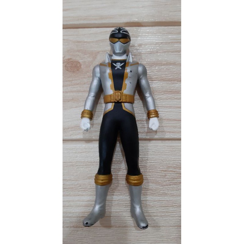 Soft Sentai คนที่ 6 คละแบบ ขนาด 7 นิ้ว. | Shopee Thailand