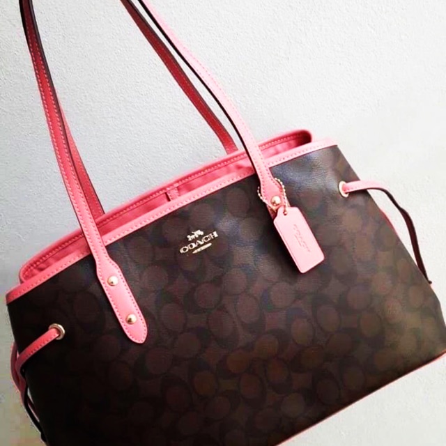 กระเป๋า Coach drawstring carryall #F57842 มือสอง ใช้ครั้งเดียว | Shopee ...