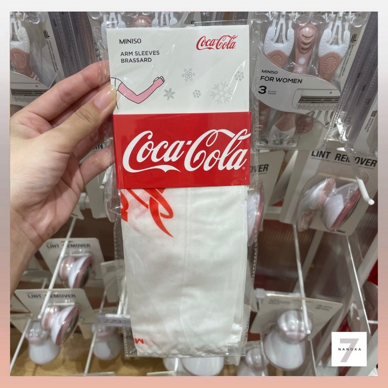 ปลอกแขน คอลเลคชั่น Coca-Cola x Miniso | Shopee Thailand