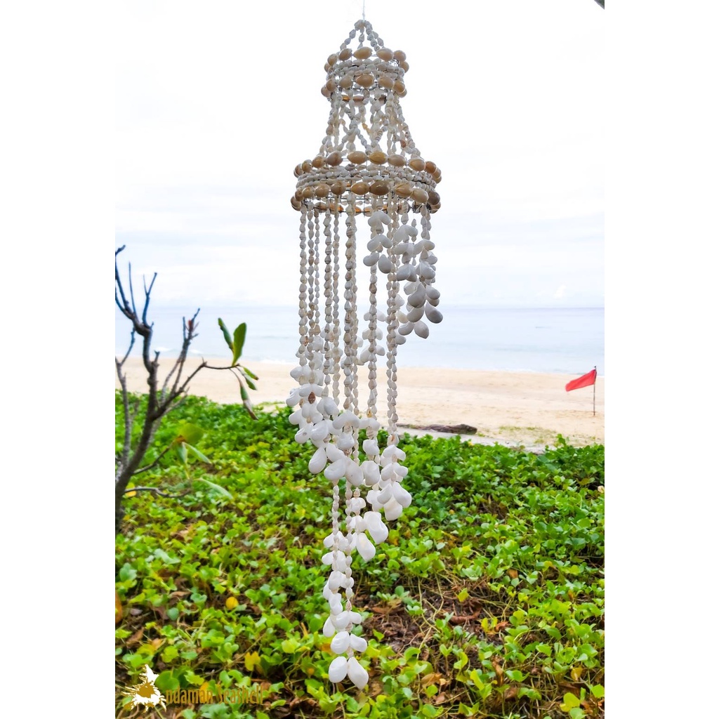 Andaman seashell โมบายแชนเดอเรียเปลือกหอย ทรงบันไดวนขาว ขนาด 5"x24 ...