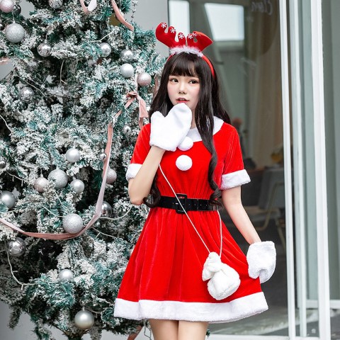 cp159 ชุดซานต้าแซนตี้สุดน่ารัก แต่งลูกตุ้มปุกปุยสีขาวช่วงอก พร้อมถุงมือ ...