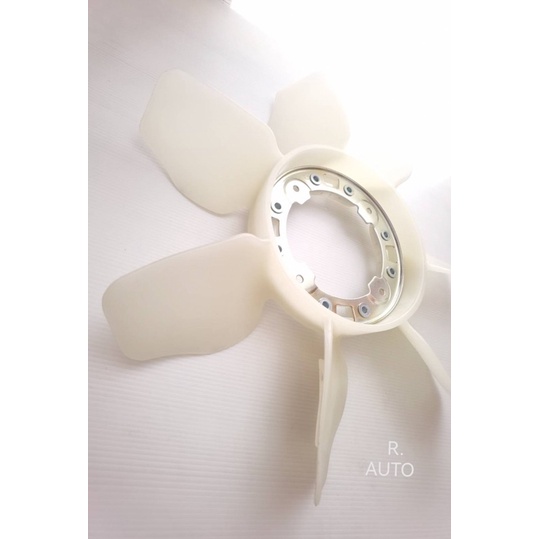 ใบพัดลมหม้อน้ำ Toyota Vigo,Revo,Fortuner 7ใบ แท้ #16361-0L020 | Shopee ...