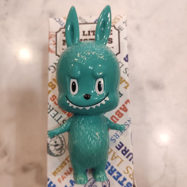 Mini labubu series 1 สีเขียวมิ้นท์ | Shopee Thailand