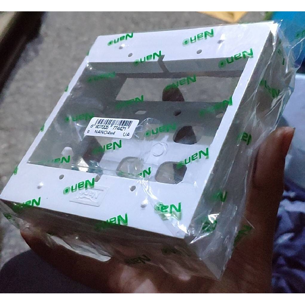 บล็อกลอย บล็อกฝัง 2x4 4x4กล่องฝาปิดสำหรับงานภายนอกอาคาร | Shopee Thailand