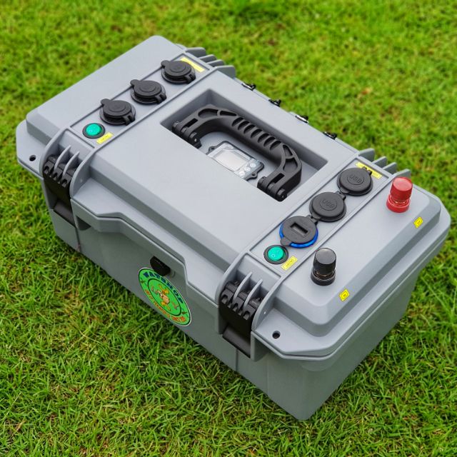 Smart Power Box 12V 120Ah แบตเตอรี่สำหรับกางเต๊นท์ | Shopee Thailand