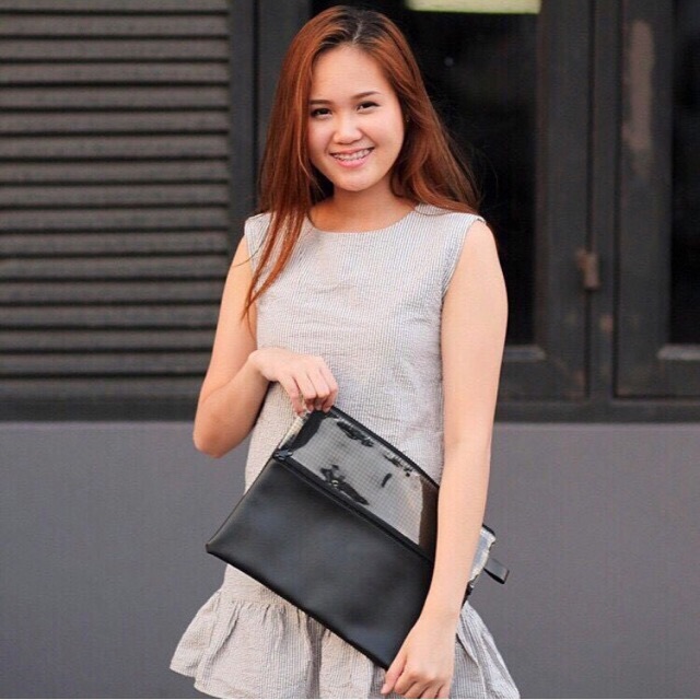 แฟ้มซิป 2 ชั้น ขนาด A4 (Riya brand) | Shopee Thailand