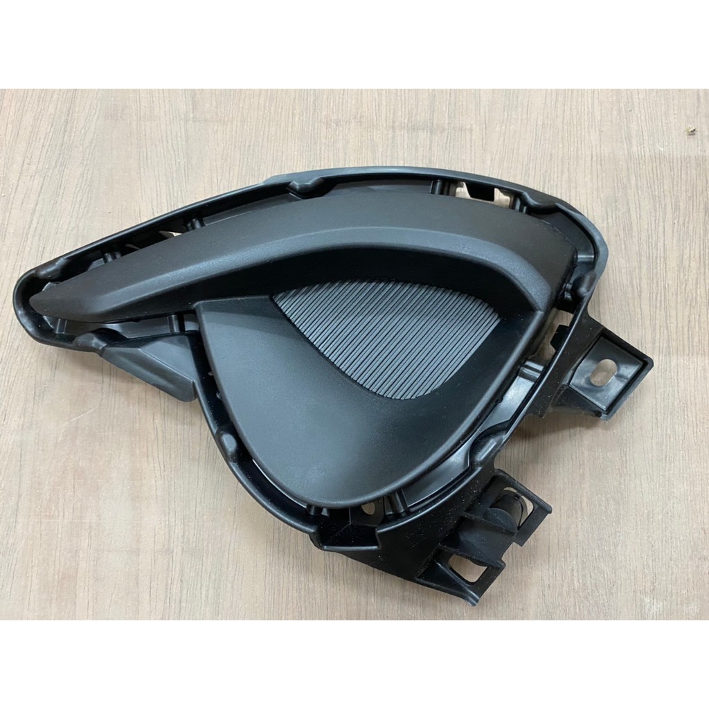 (ของแท้) DA6J50C21 หรือ DA6J50C11 ฝาปิดไฟตัดหมอกหน้าซ้าย หรือ ขวา MAZDA ...