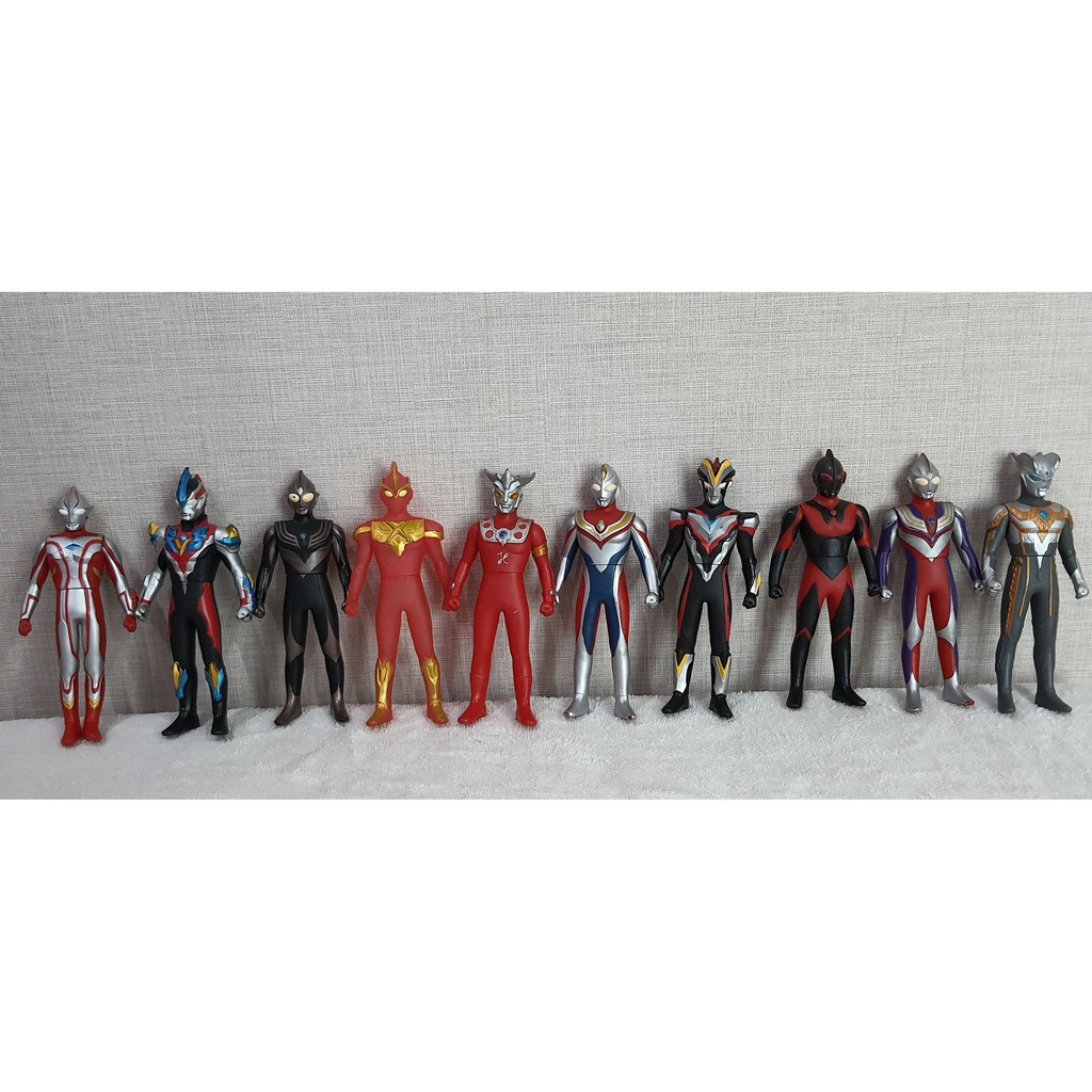 spark dolls ultraman สปาร์คดอลล์ อุลตร้าแมน มีสติกเกอร์ใต้เท้า เล่นกับ ...