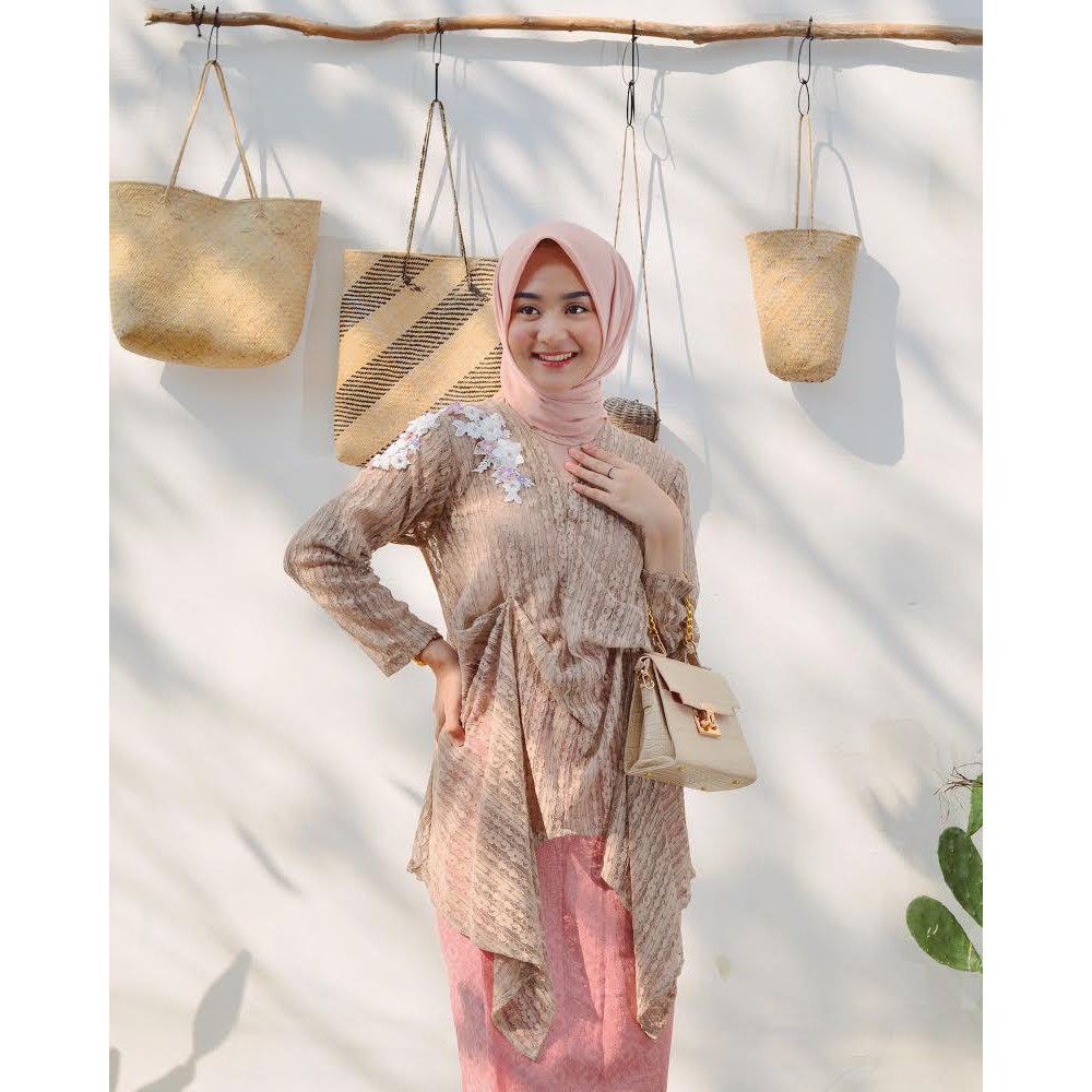 Tanesa TOP (TOP เท่านั้น) - (ไม่รวมด้านใน) | Shopee Thailand