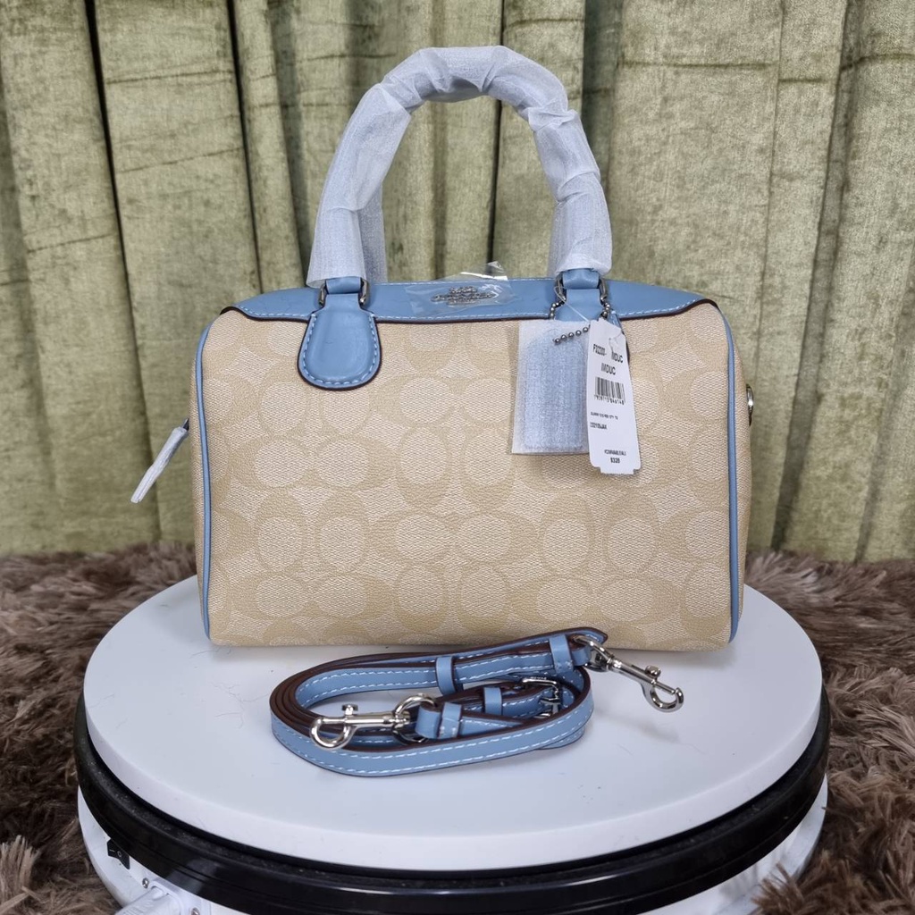 Coach USA ของแท้ 100% กระเป๋าถือ COACH 32203 SIGNATURE BENNETT SATCHEL ...