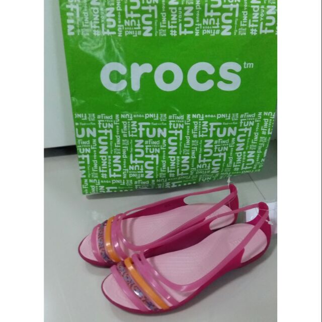รองเท้า Crocs Size W8 ของใหม่ ของแท้ ป้าย crocs หลุด | Shopee Thailand