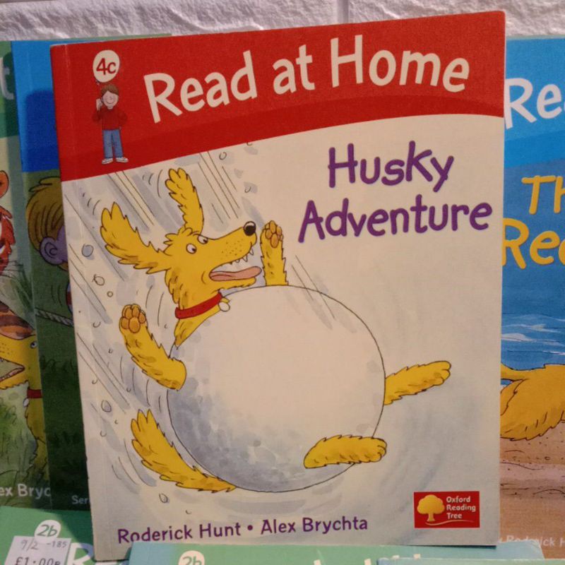 Read at Home Series created by Roderick Hunt and Alex Brychta ปกอ่อนมือ ...