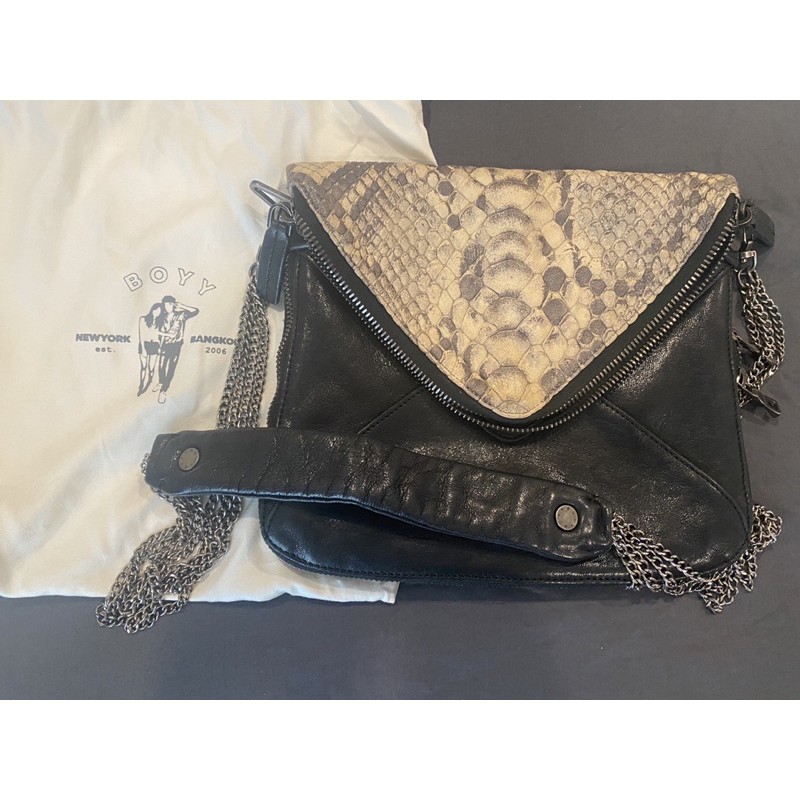 Boyy slash bag -medium size แท้💯 | Shopee Thailand