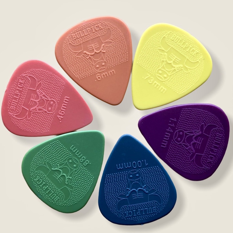 **ต้องลอง** สำหรับคนชอบ Nylon Pick (Bull stick ) ไม่ลื่นหลุดง่าย ตี ...