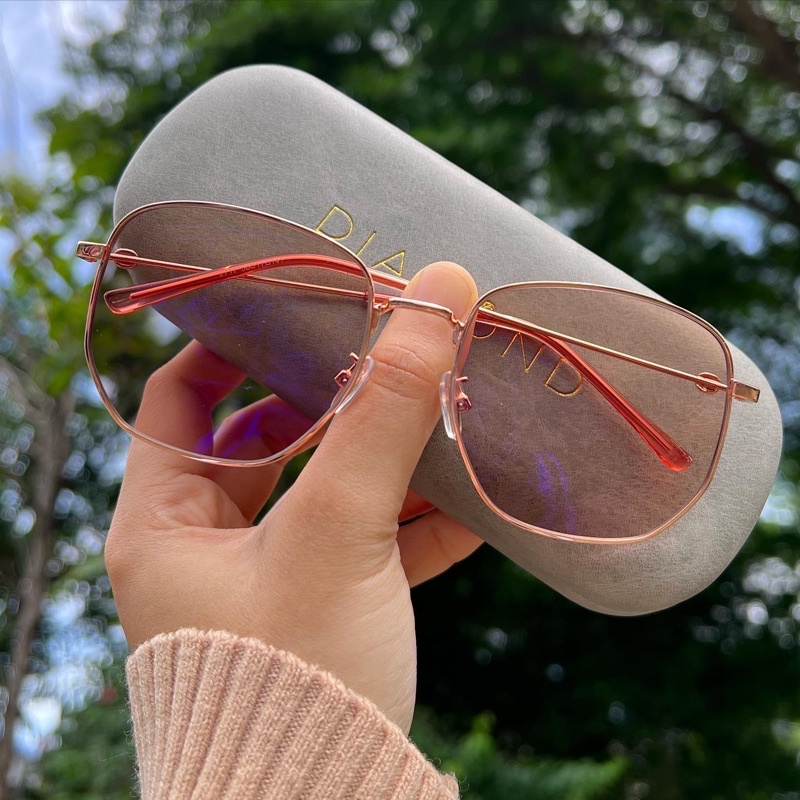 แว่นตากรองแสง ตัดใหม่ 100% เลนส์ Blueblock Auto เลนส์แท้ +ฟรีค่าสายตา(แจ้งในแชท) รับประกันคุณภาพ ...