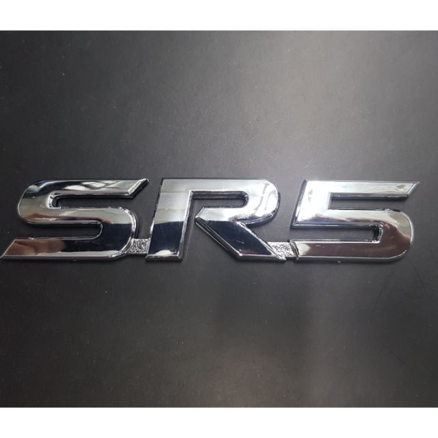 ^Logo SR5 ของรถ toyota Hilux | Shopee Thailand