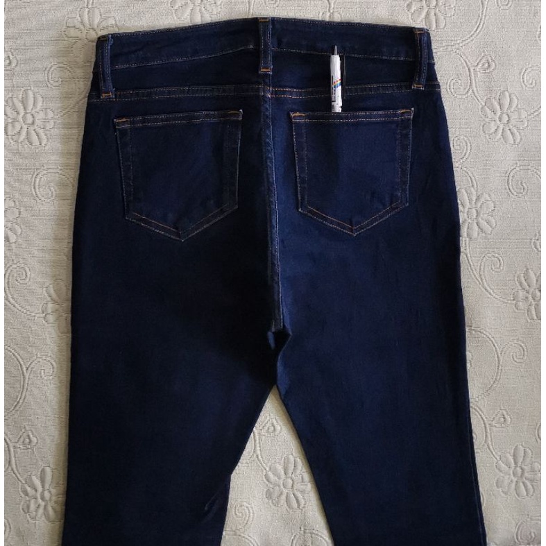 Gu Jeans แบรนด์ แท้ 100% เอว 28 - 29 นิ้ว สีเข้มยืดหยุ่น สูง | Shopee ...