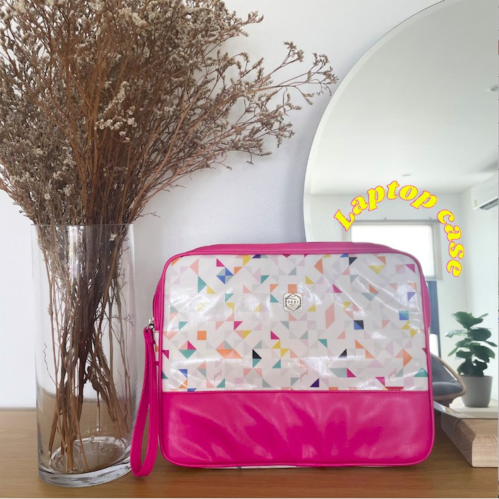 [ลดทันที 20% ใช้โค้ดHLDECW1] PERF Laptop case 13-17 นิ้ว (triangle ...
