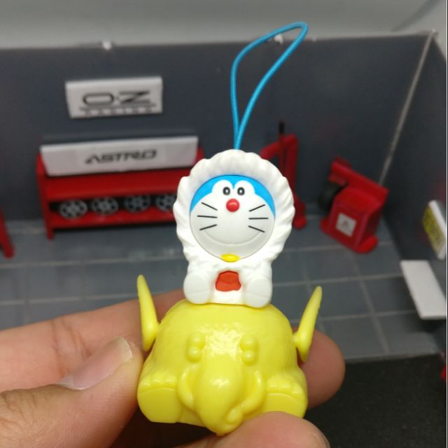 Doraemon keychain by fujiko | Shopee Thailand