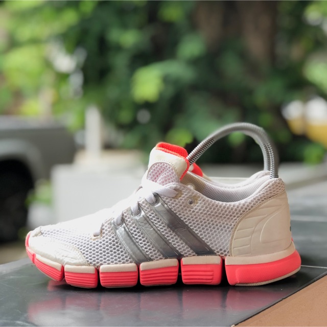 รองเท้ามือสองแท้-Adidas YYA606001 ClimaCool Running ส่งฟรี | Shopee ...