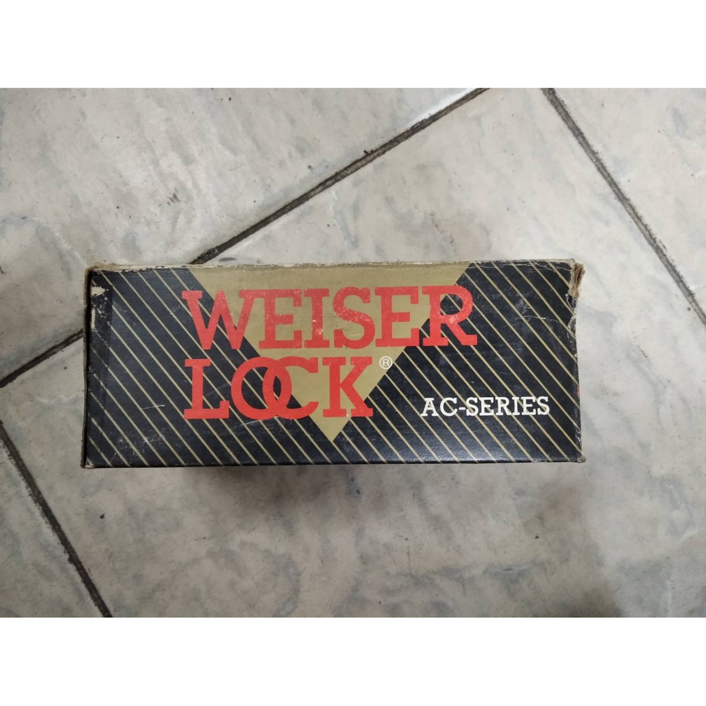 ลูกบิดประตู weiser made in usa. อายุไม่ต่ำกว่า 50ปี | Shopee Thailand