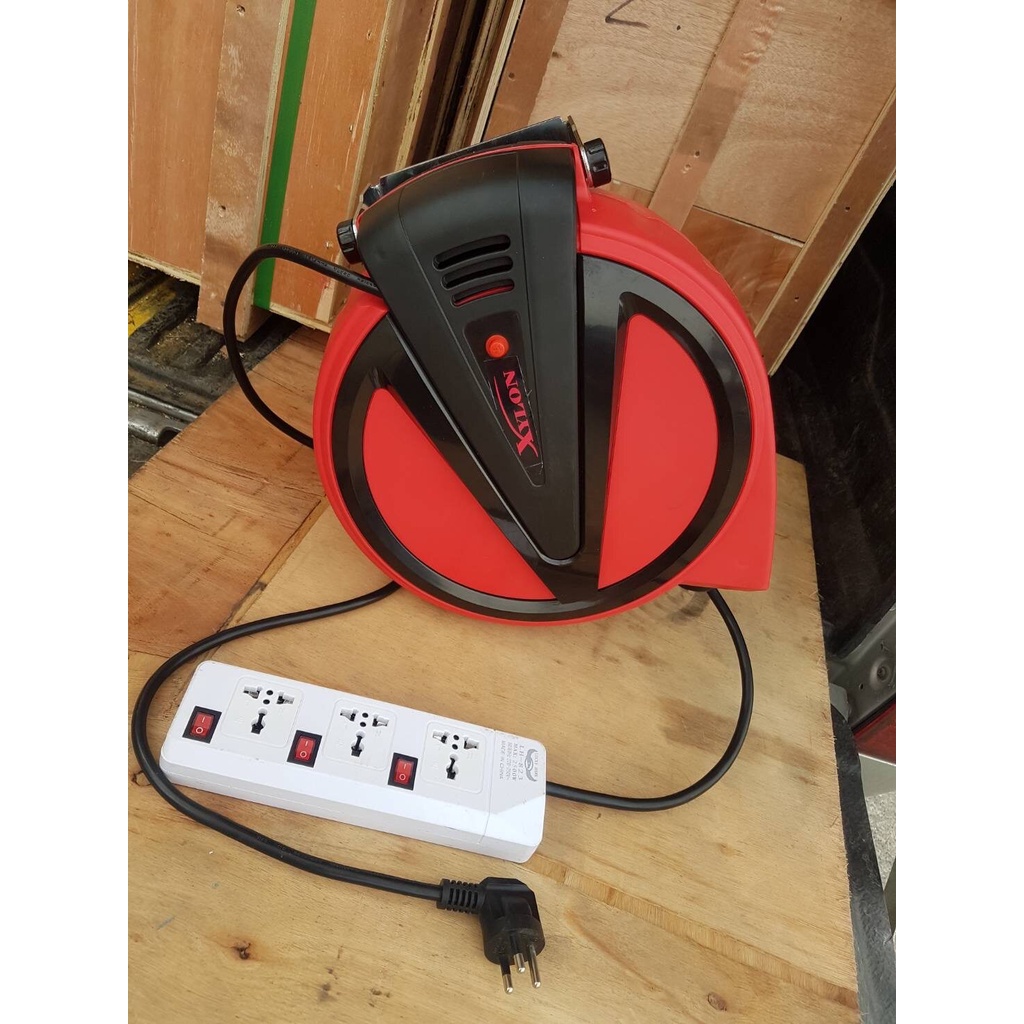 ตลับโรลม้วนเก็บสายไฟ แบบอัตโนมัติ 1.5 Sq.mm. 20 เมตร 3 สาย Electric ...