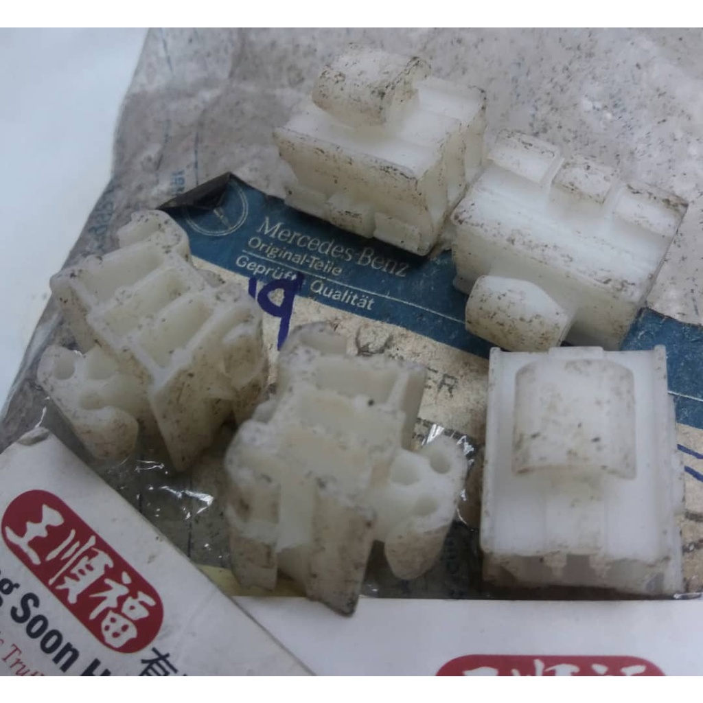 คลิปติดขอบประตูรถยนต์ Mercedes W124 124 988 0478 5-20 ชิ้น1249880478 ...