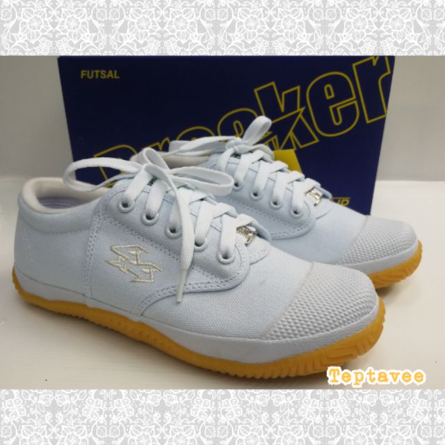 Breaker Futsal BK4 รองเท้าผ้าใบเบรกเกอร์ สีขาว พื้นยางดิบ | Shopee Thailand