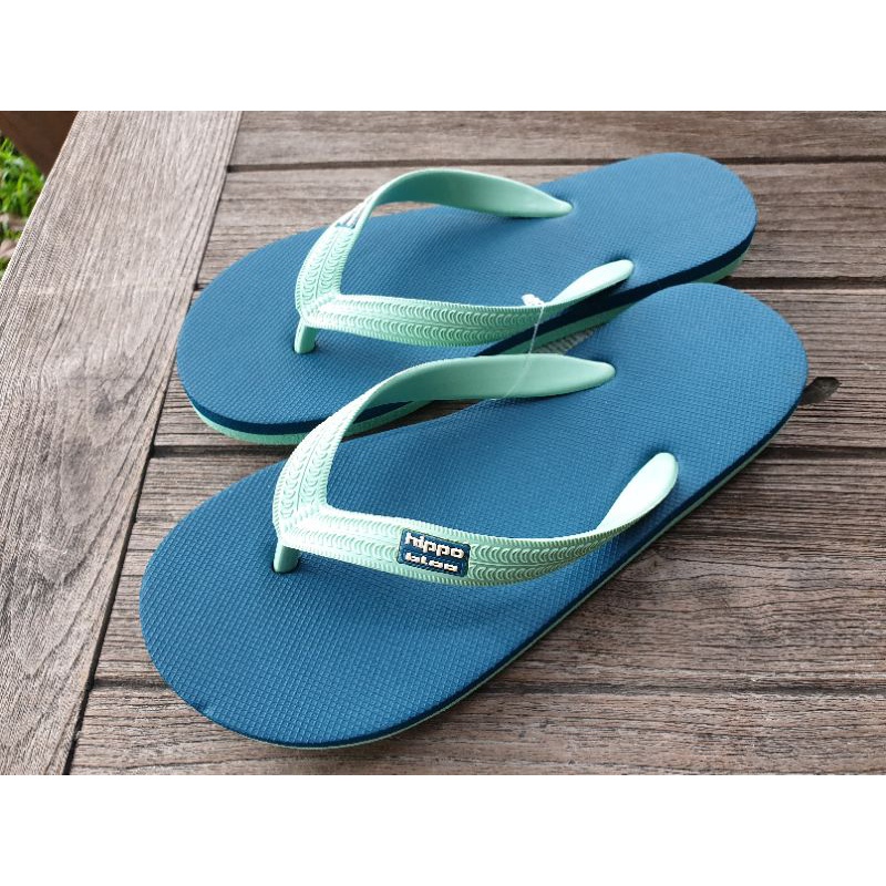 รองเท้าผู้ชาย รองเท้าแตะ hippobloo สีฟ้าสายเขียวมิ้นต์ | Shopee Thailand