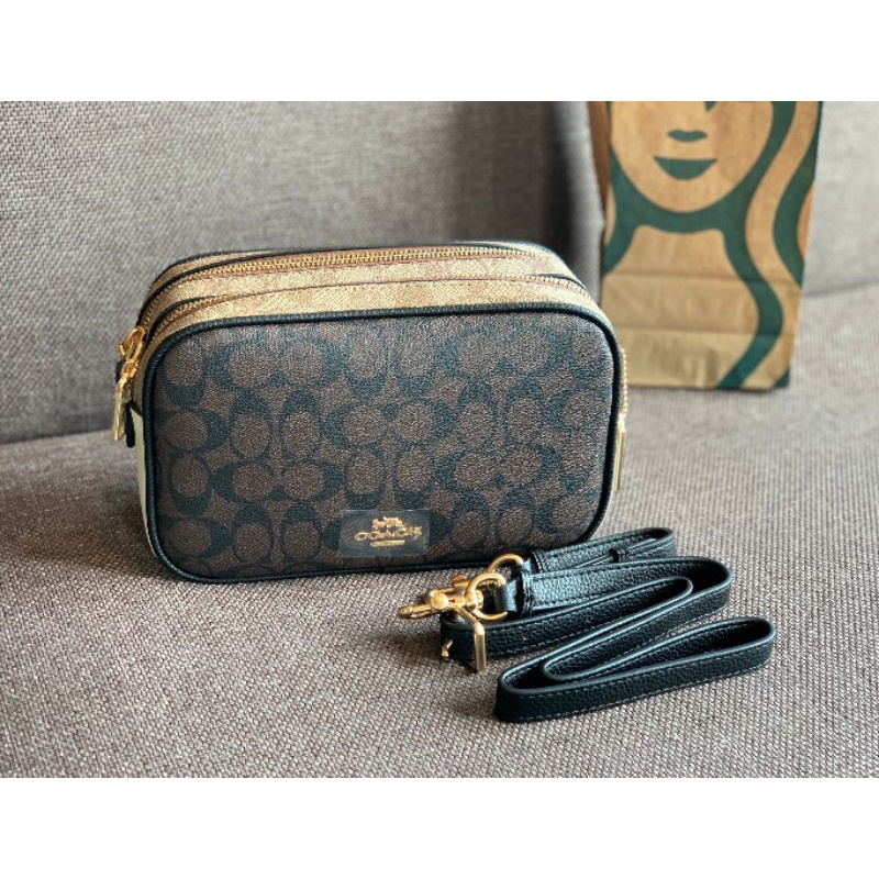 COACH JES CROSSBODY IN BLOCKED SIGNATURE CANVAS | Shopee Thailand