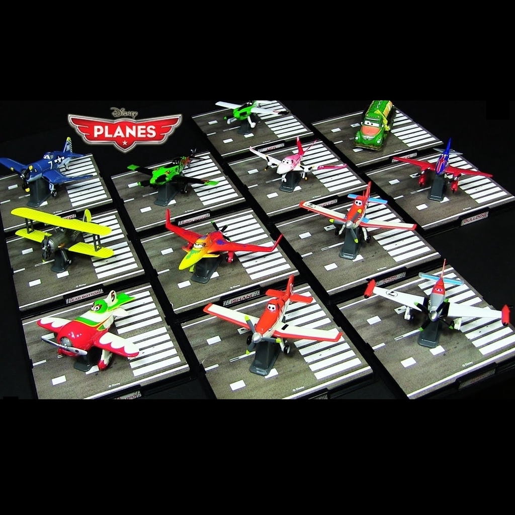 ( ของใหม่ กล่องแพคเกจไม่สวย) Disney Store Disney Plane Die Cast Figure ...