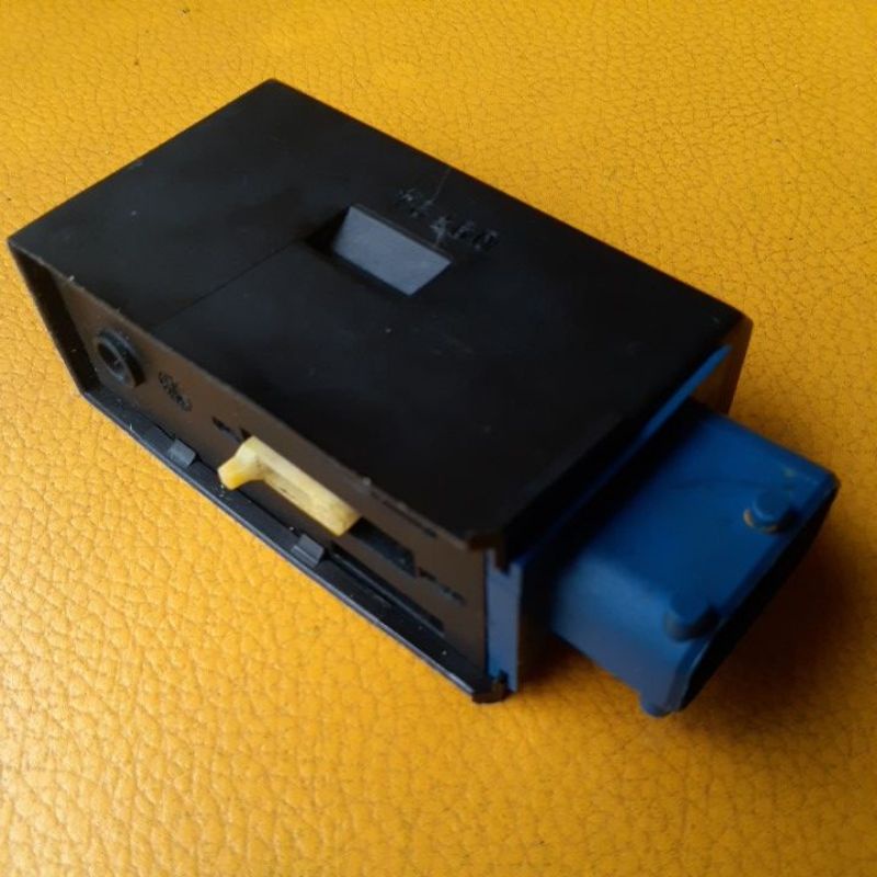 มอเตอร์กลอนประตูรถ เซ็นทรัลล็อคประตู Actuator 67111387607 BMW E36 E34 ...