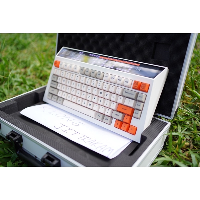 (Inspired by Tesla Cybertruck)Cyberboard R3 Cloud White , Black , X mas ...